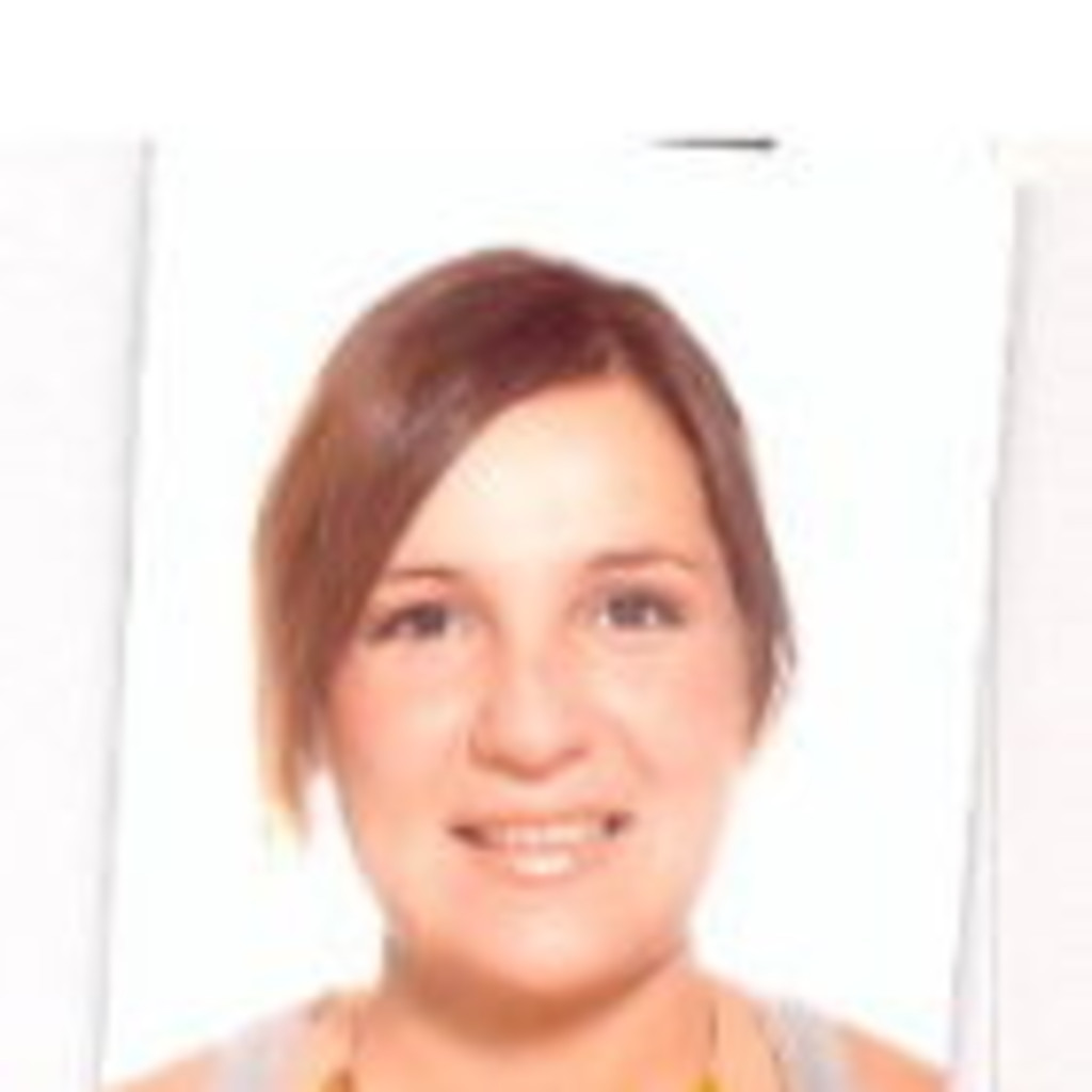 Ana Rodrigo - Educadora Social - Instituto de realojamiento e ...