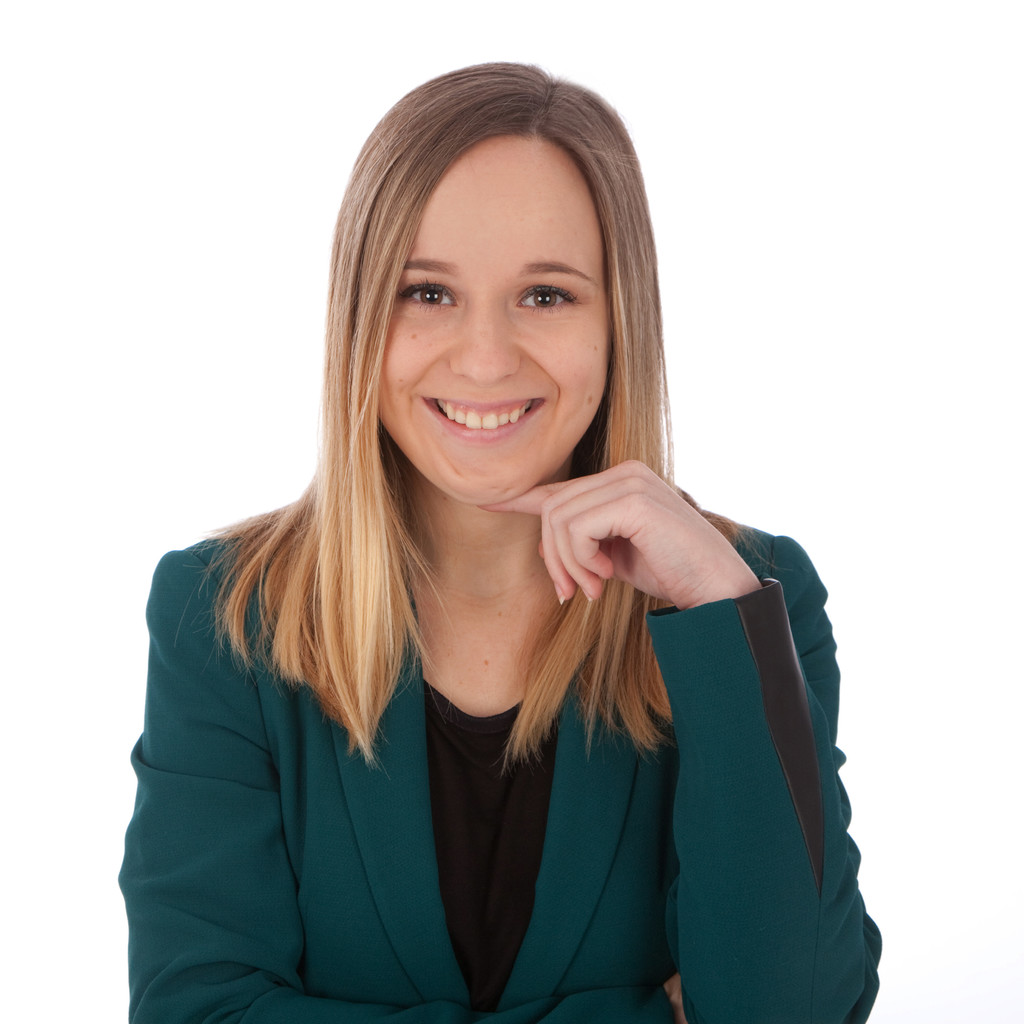 Sarah Ullmann - Performance Marketing - eMagnetix Online Marketing GmbH ...