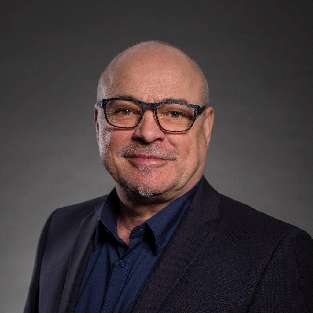 Jürgen Manhoff - Vertriebsleiter - Energiesparhausplus Projekt GmbH | XING