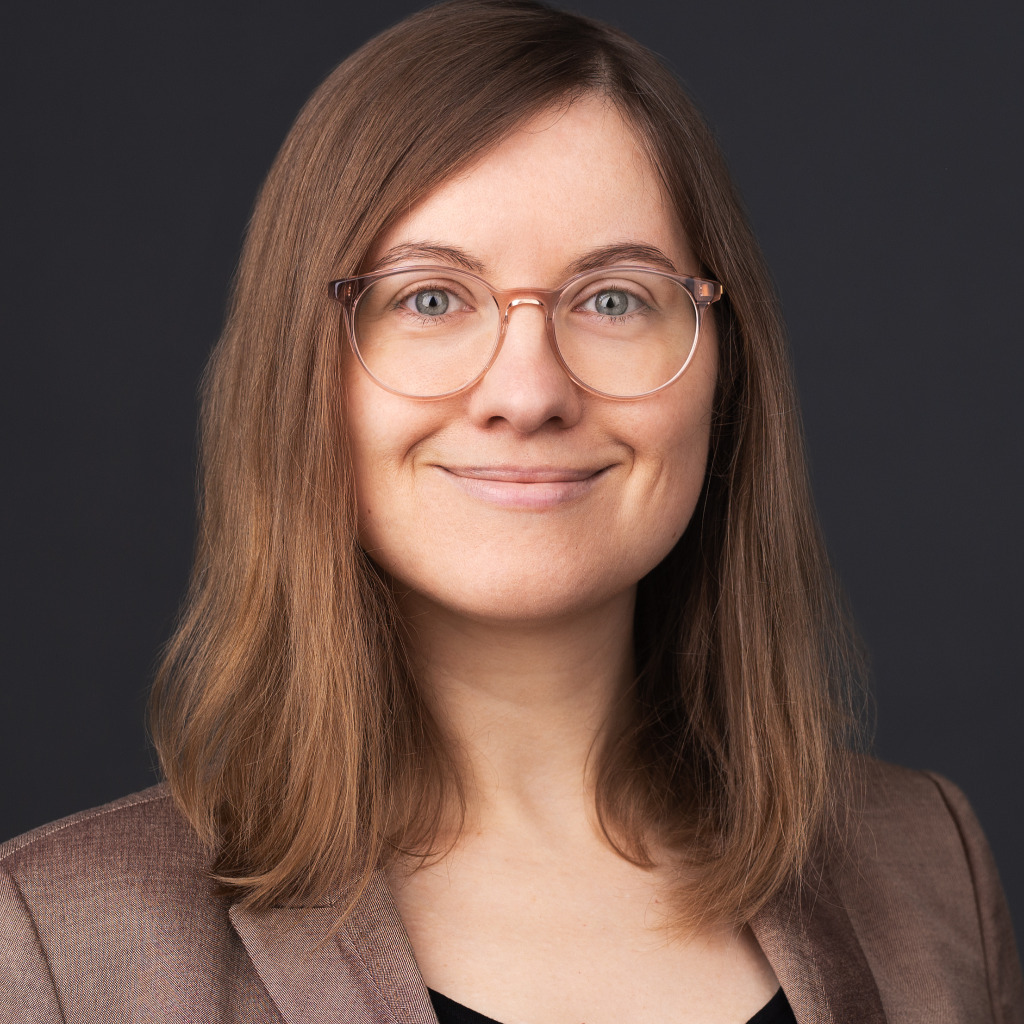 Julia Gerstewitz Wissenschaftliche Mitarbeiterin Zentrum Für