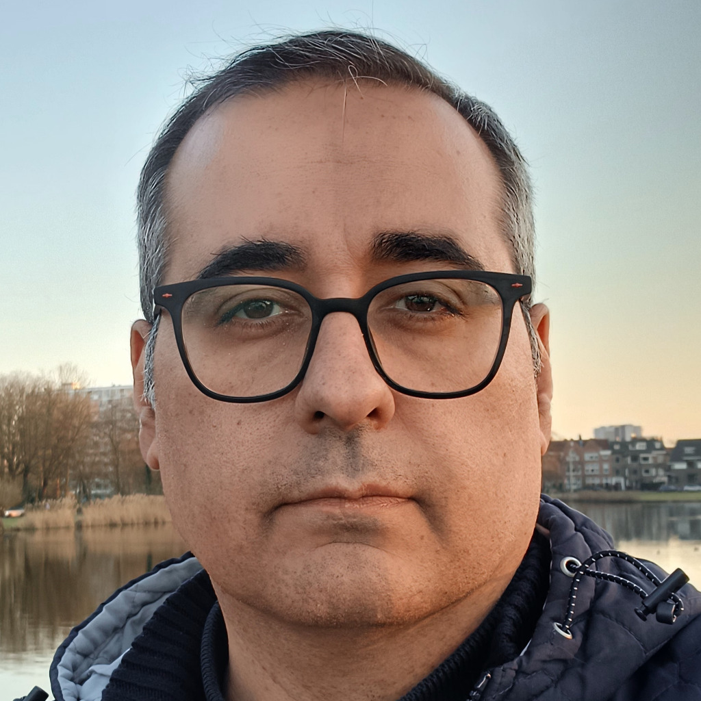 Hadi Jafari - PHP Web Developer - InoHex | XING