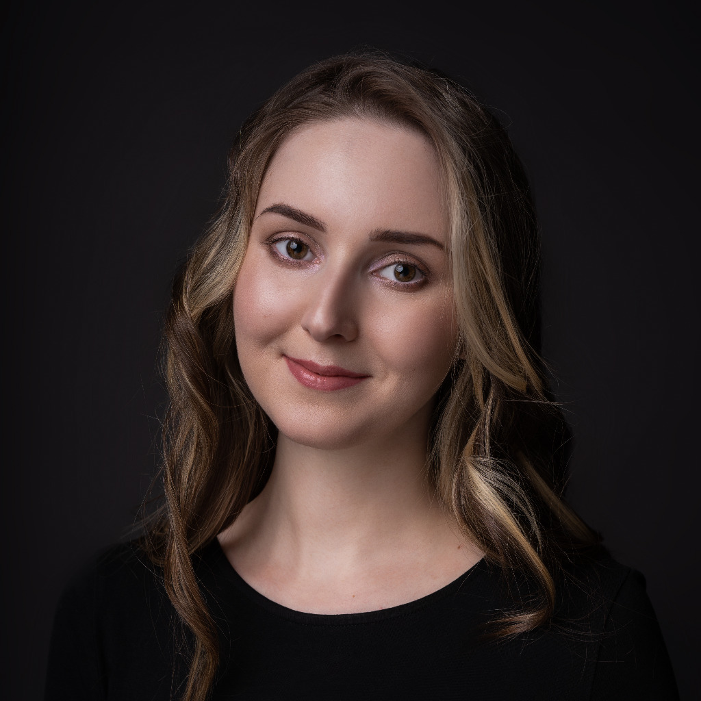 Daria Kharitonova - Graphic Desiger - Data Operations inc. | XING