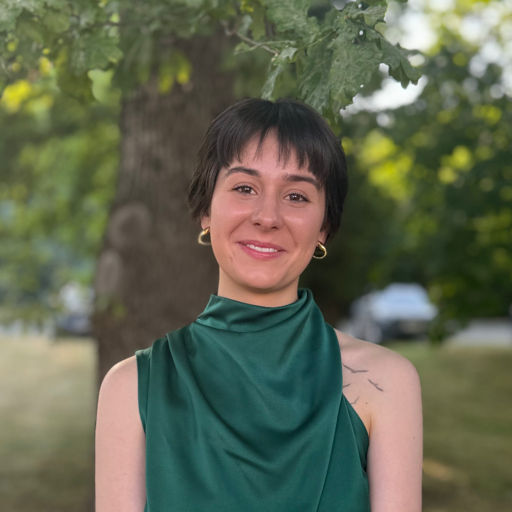 Emily Fischmann - Recruiterin - Hays | XING