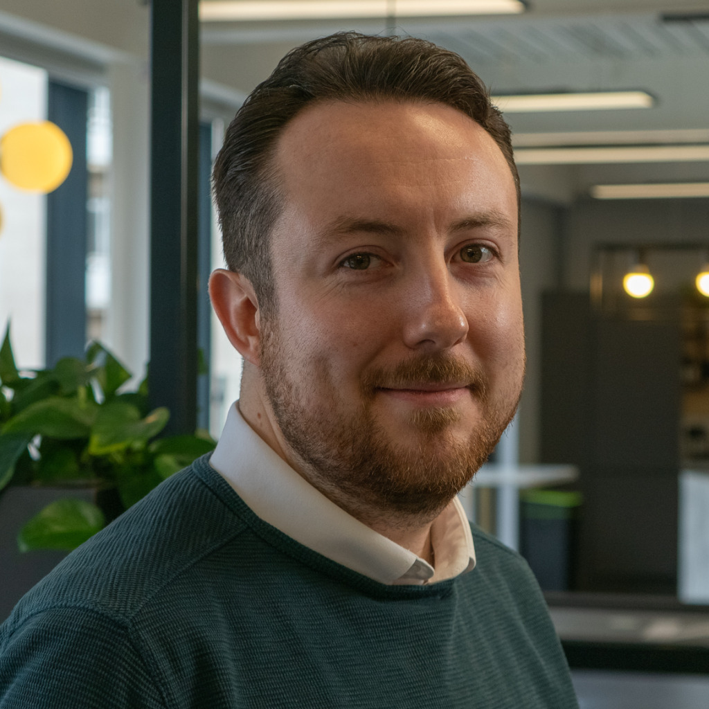 Danny Laycock - Managing Consultant - Ophthalmology - Established ...