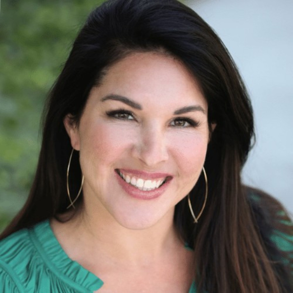 Melanie Squire - Founder - Phoenix Rebellion Therapy | XING