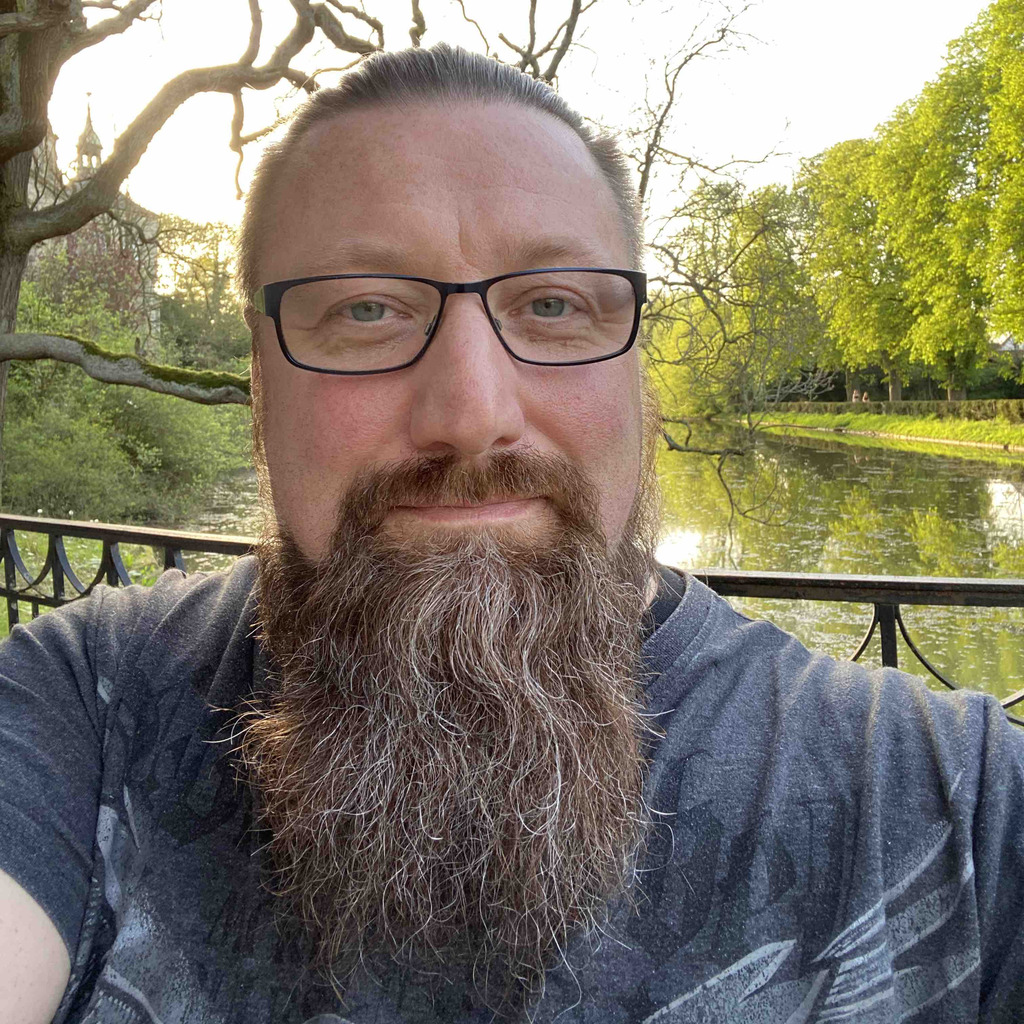 Robert Räke - Senior Project Manager; IT - BWI GmbH | XING