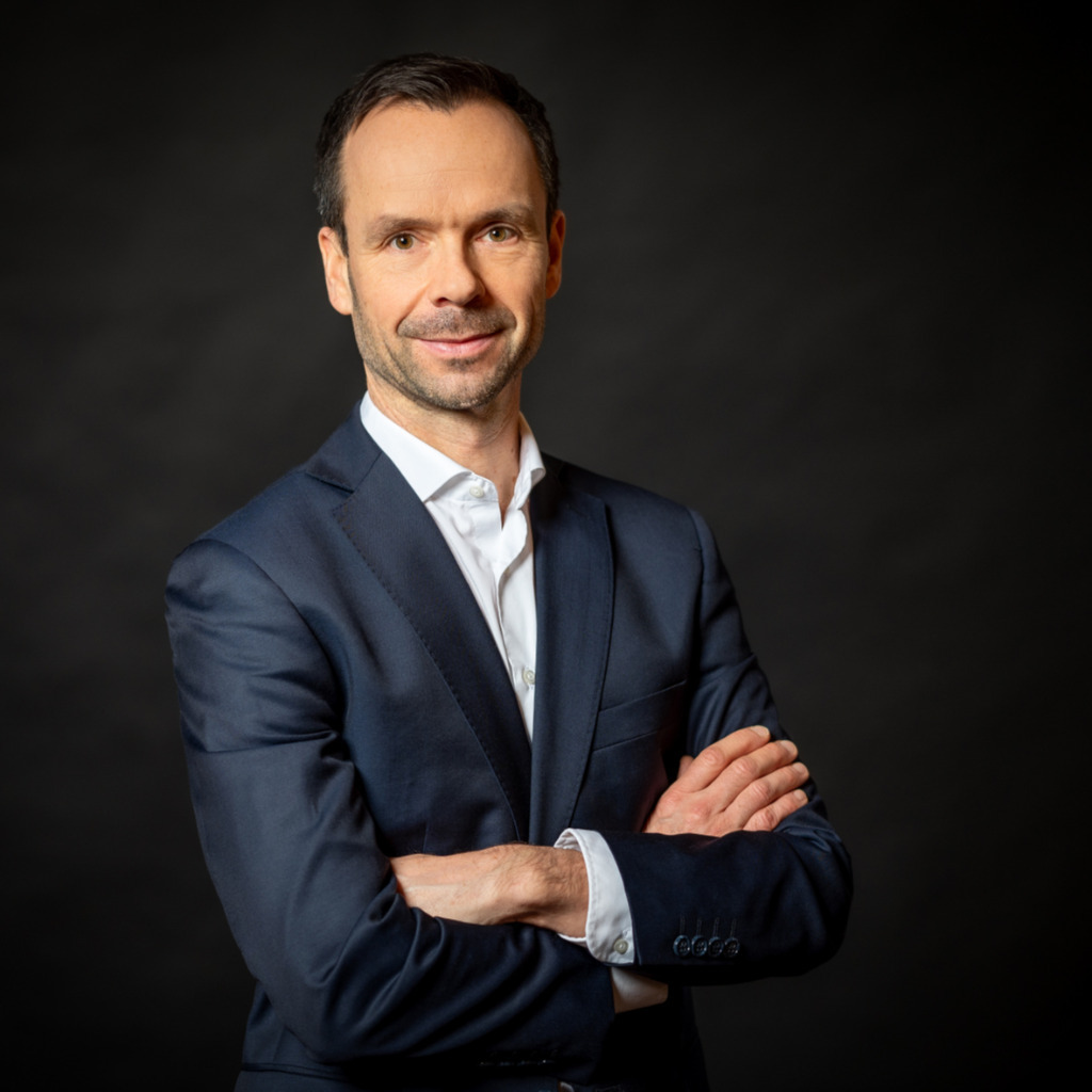 Dr. Christian Ebert - Leiter Strategisches Marketing und Vertrieb - Frankfurter Buchmesse | XING