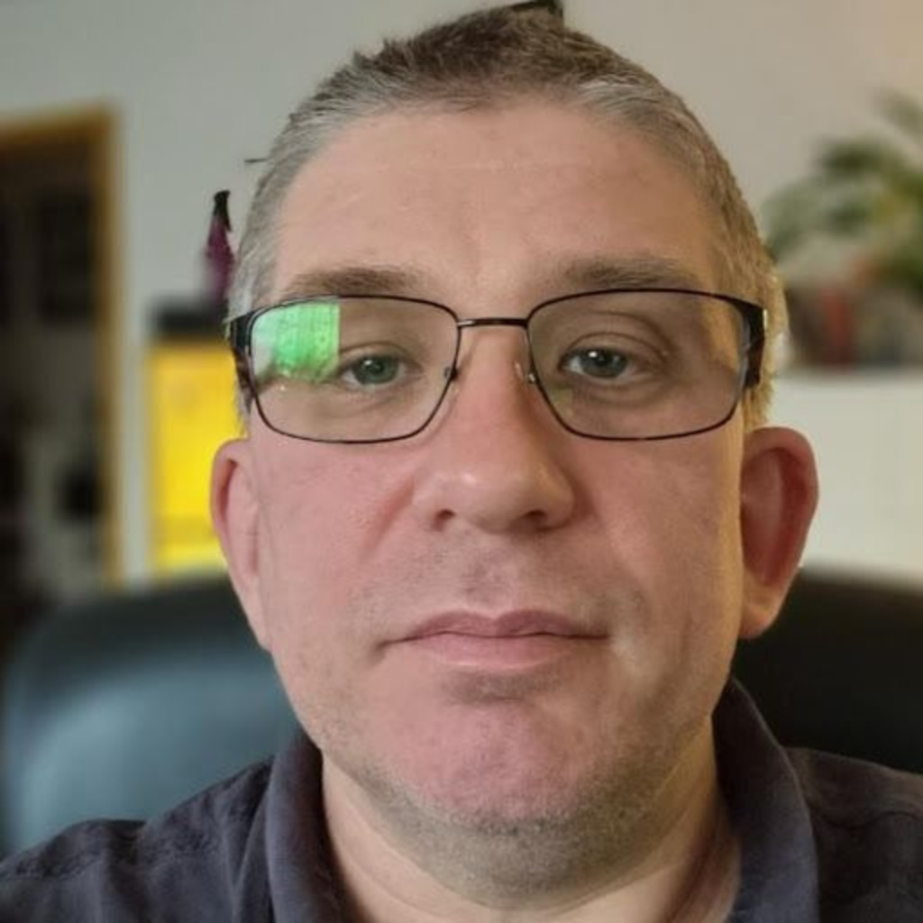 Chris Fox - Schichtleiter - Fenrix GmbH | XING