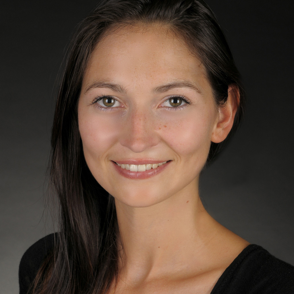 Faye Radovanovic - Projektmanager - Faye & Ron - Events | XING