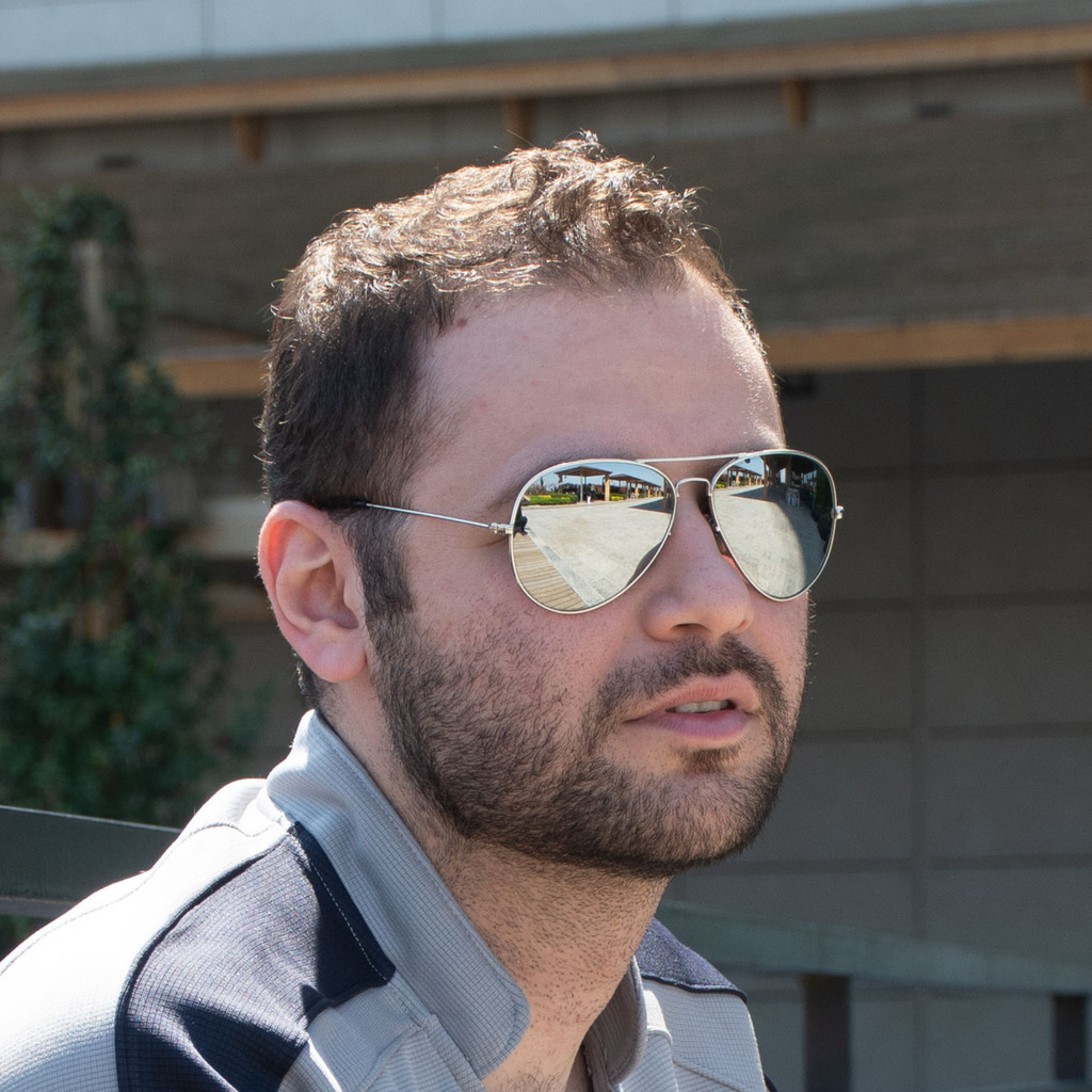 Farshad Nikmehr - Jewelry Designer - My own business | XING