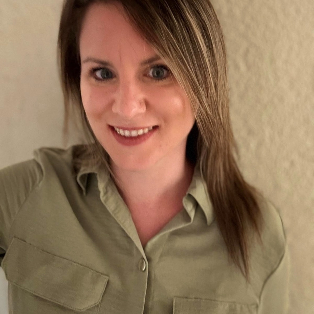 Sabrina Maurer's Instagram, Twitter & Facebook on IDCrawl