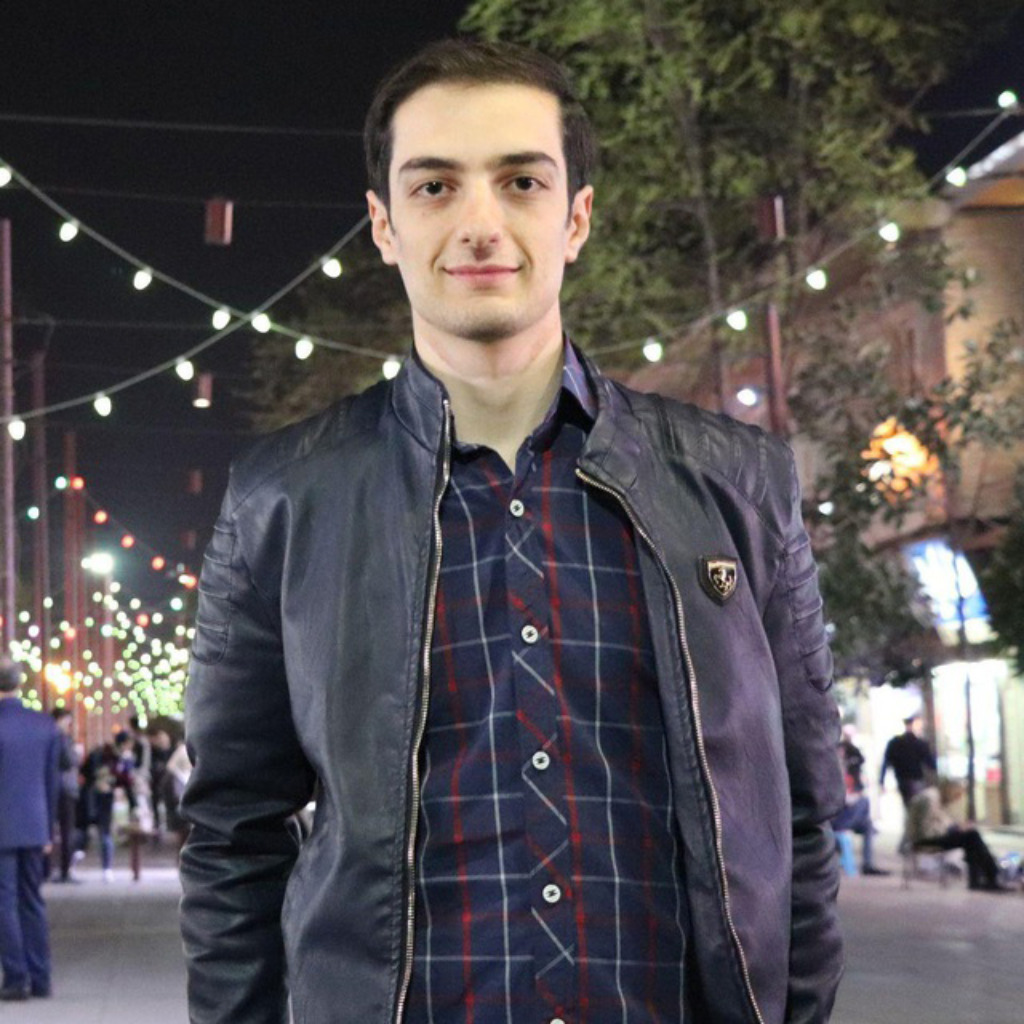 Reza Tayebi - Senior Frontend Developer - Parspack | XING