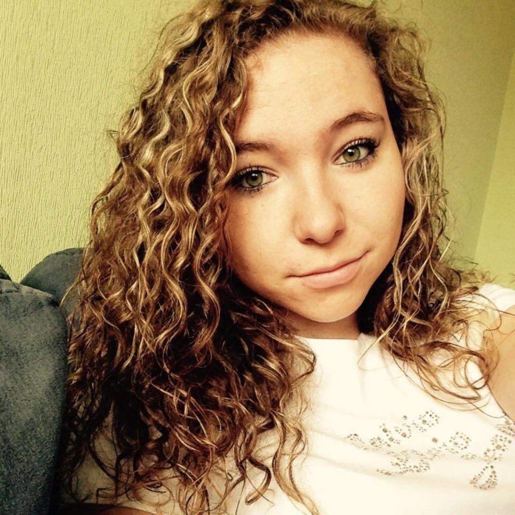 Lisa Heinlein's Instagram, Twitter & Facebook on IDCrawl