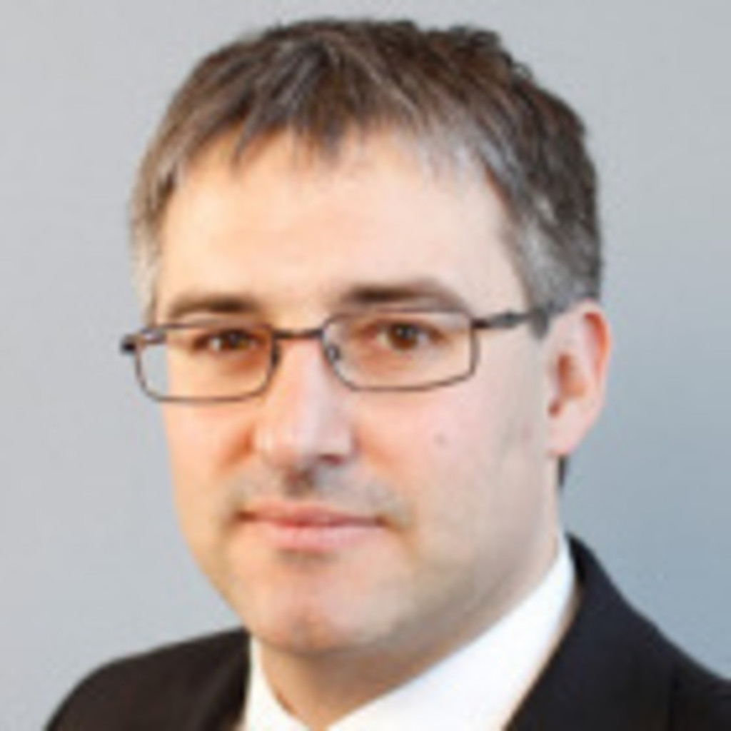 Dr. Patrick Bättig - Product Owner Mobilitätsangebote (SCRUM) - AXA | XING