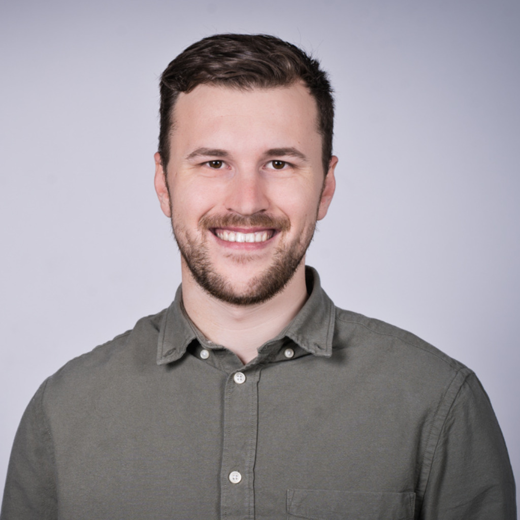 Alexander Prasch - Technician im Bereich Gesamtfahrzeughochrüstung ...