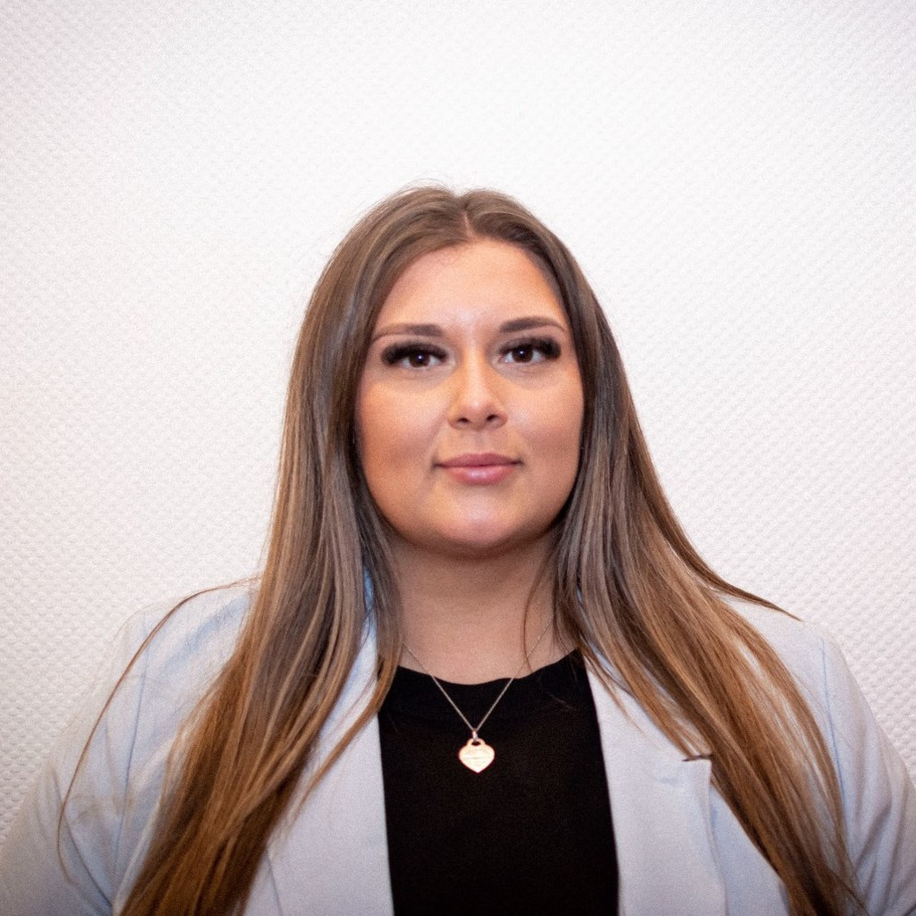 Sarah Thelen - Automobilkauffrau Ausbildung - Hessengarage GmbH | XING