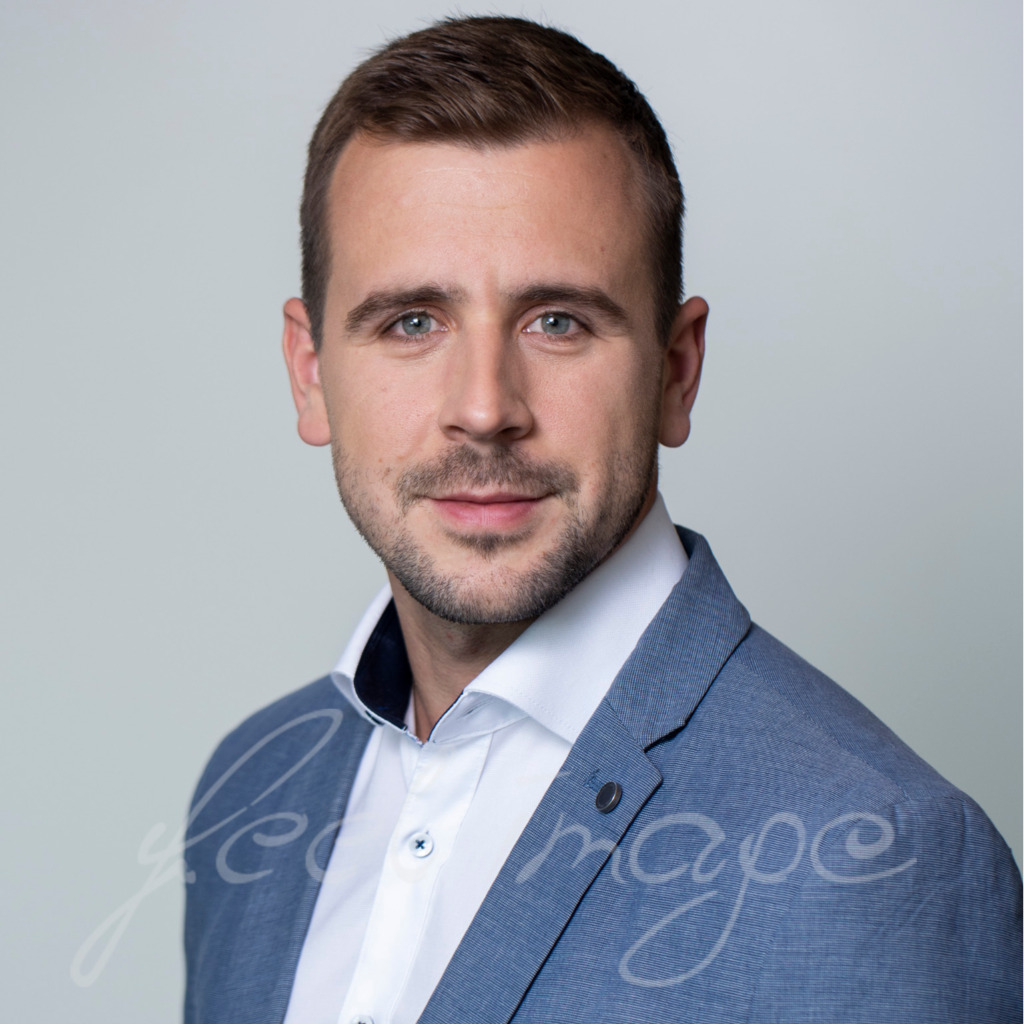 Peter Bak - Leitung Accounting - Crownd Estates | XING