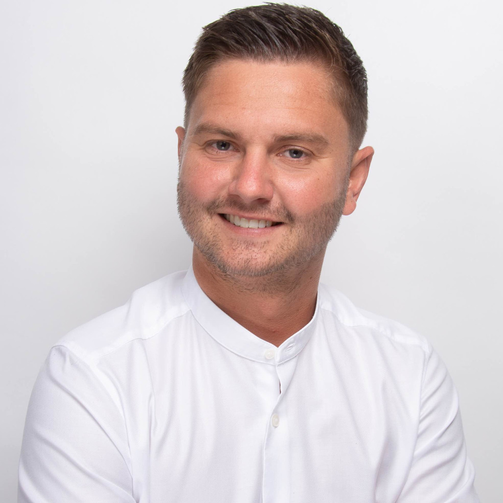 Andreas Lenz - Erlöscontrolling - Transferpricing - Mercedes-AMG GmbH ...