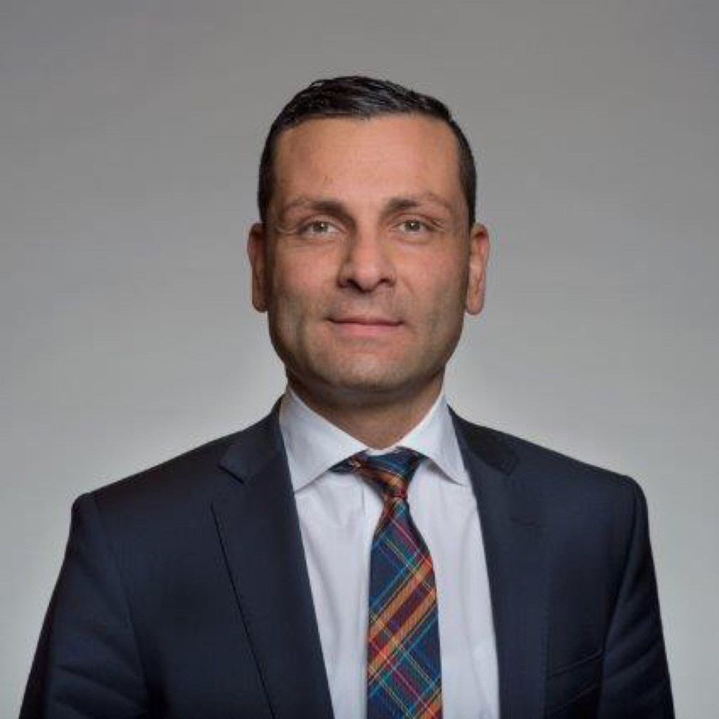 Claudio Vizzo - Agenturleiter, Stv. Generalagent Mitglied des Kaders ...