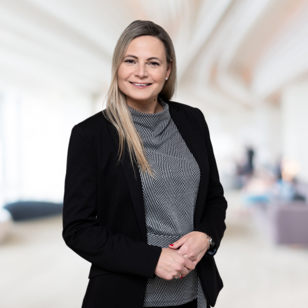 ALICIA LUCIA LUCIO HANDWERCK - Empfangssekretärin/Mitarbeiterin ...