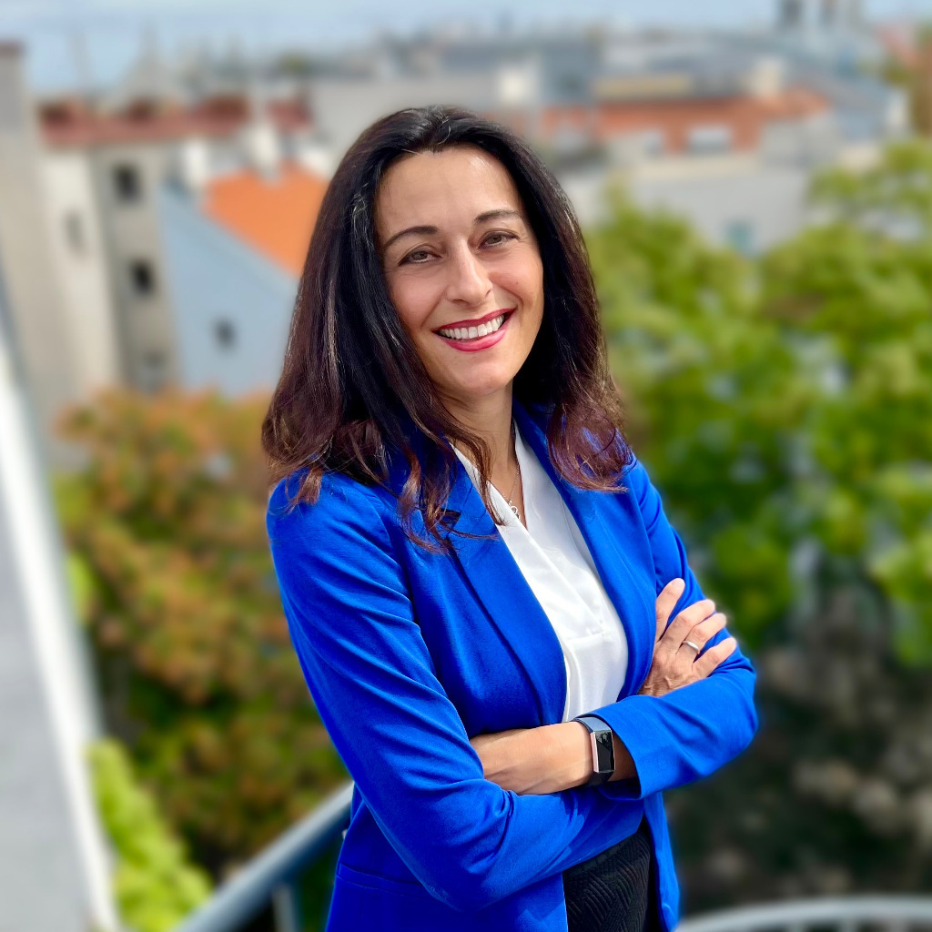 Mag. Dagmar Gradl-Sauer - Handelswissenschaften ...