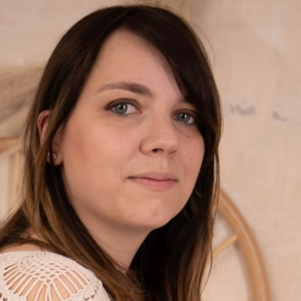 Sarah Bohn's Instagram, Twitter & Facebook on IDCrawl