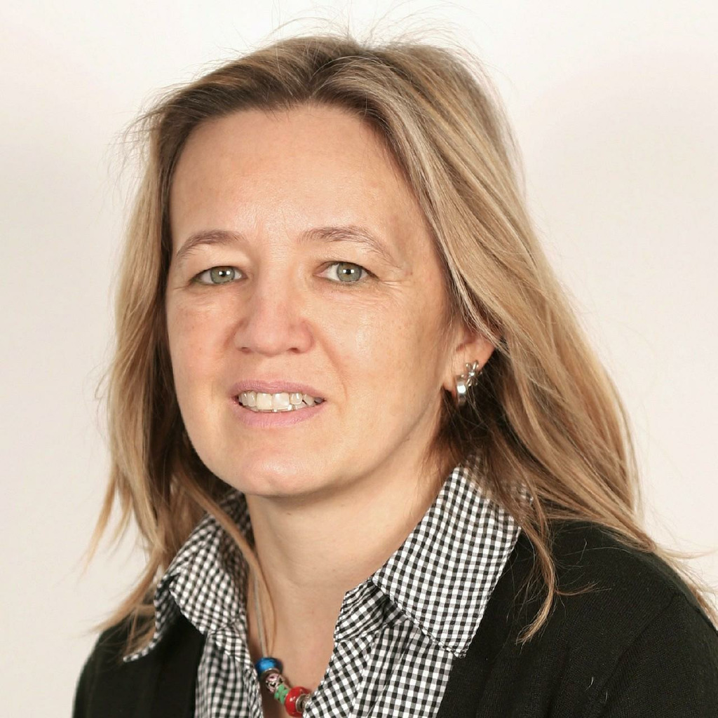 Samantha Herrmann - Controller - Implenia | XING