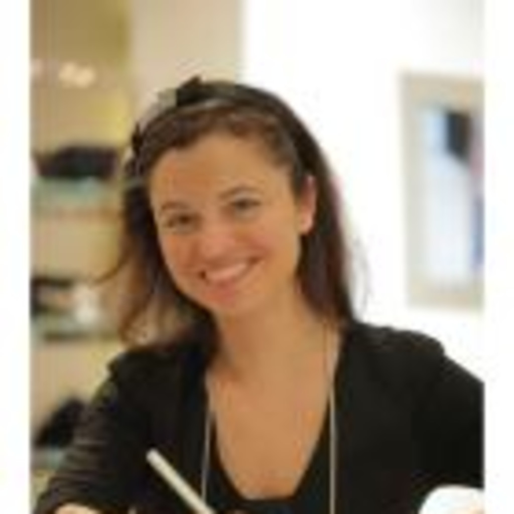 Daria Weber - Modedesigner - Laurel GmbH | XING