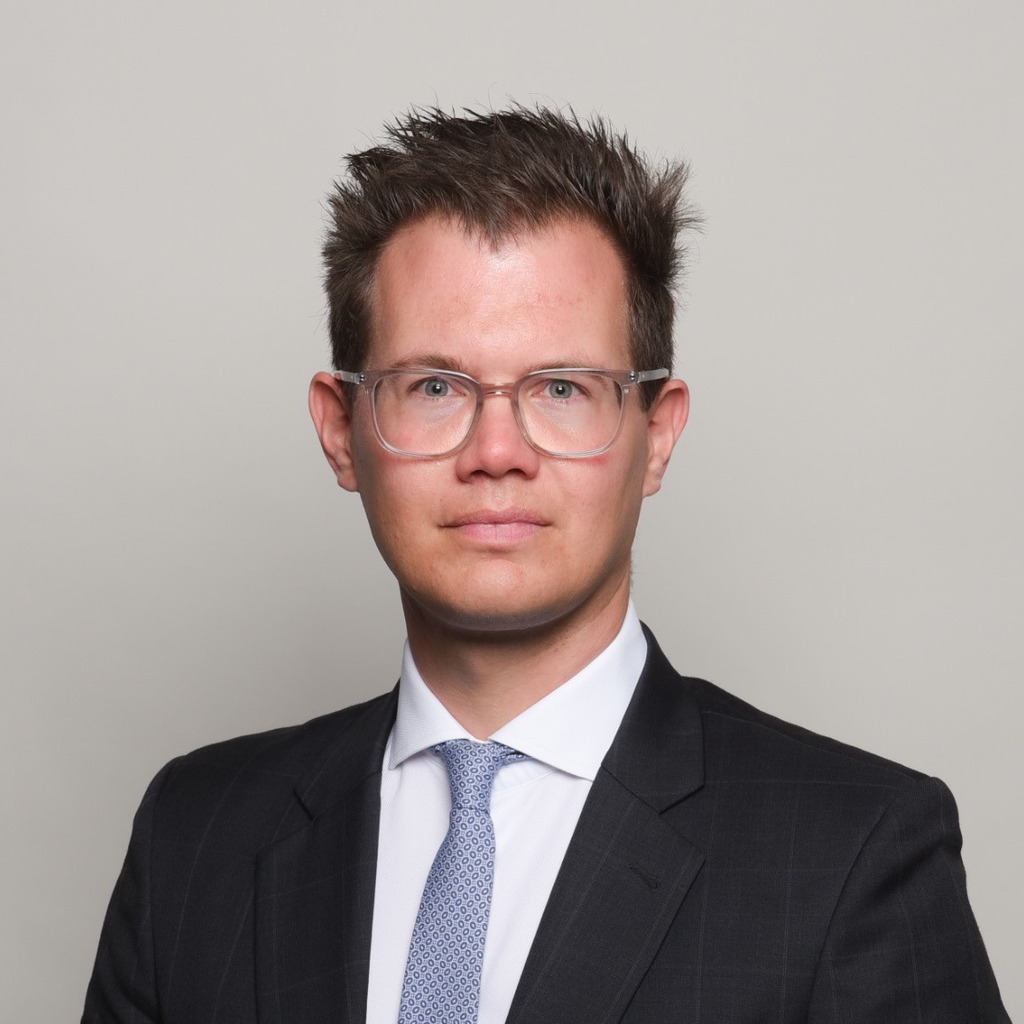 Jochen Bensch - Vice President // Corporate Banking, Multinational ...