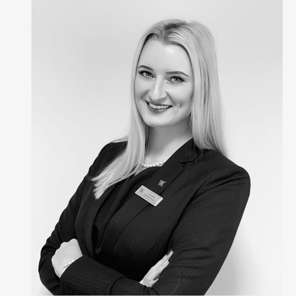 Lisa Gohlke - Recruitment Executive - Waldorf Astoria Hotels & Resorts ...