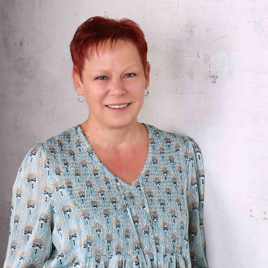 Susanne Renner - Customer Service Support - HSM GmbH + Co. KG | XING