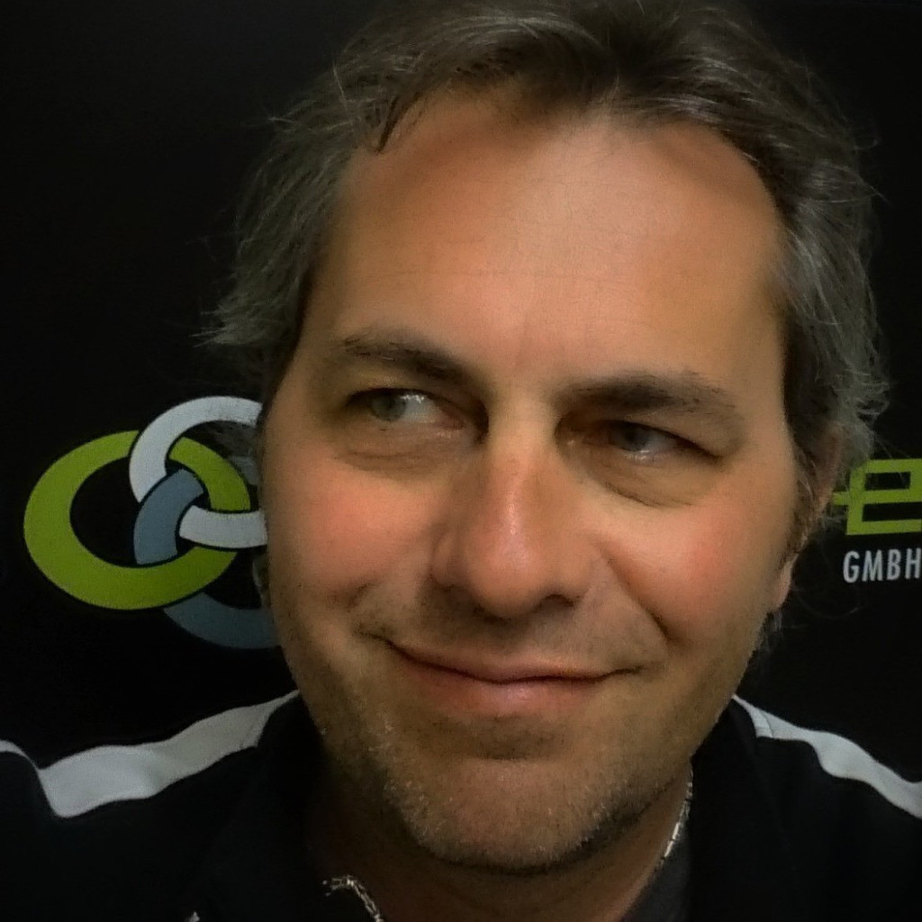 Simon Christ - Allrounder - Gaarage Projects | XING