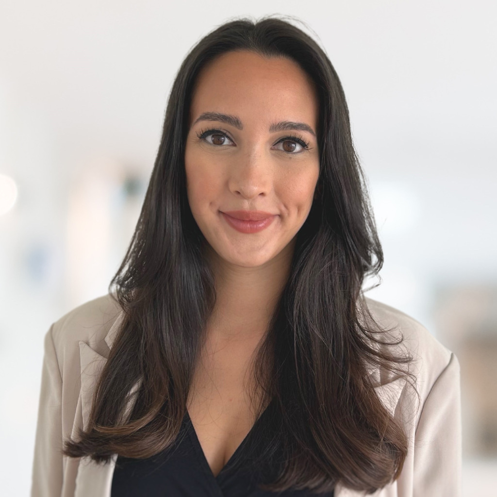 Alexandra Hess - Head of Agile Process Cluster | Business Intelligence ...