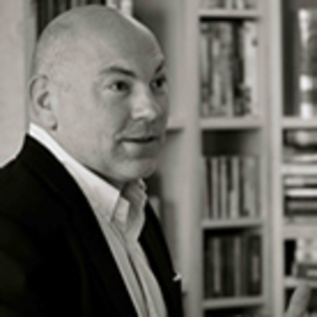 Paul Elmer - Head of international programmes - UCLAN - University of ...