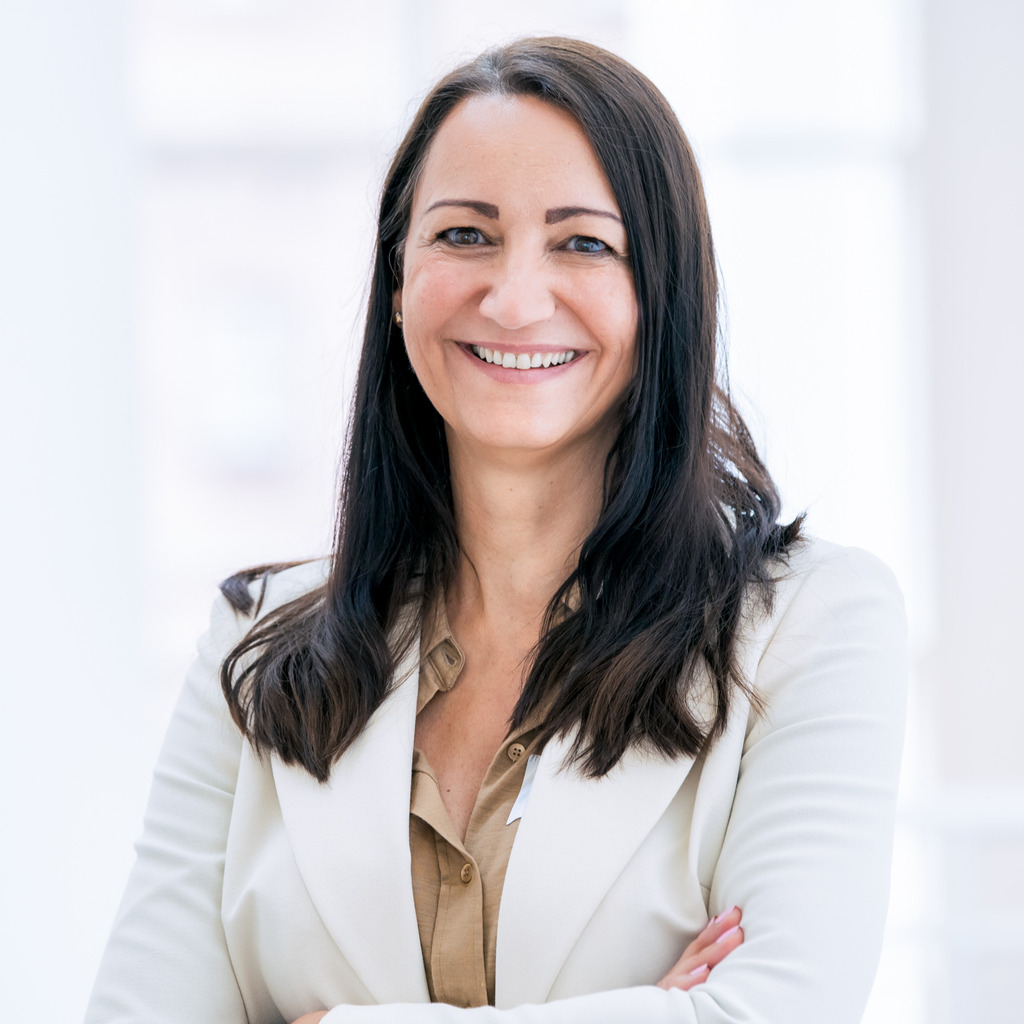 Jennifer Linke - Fuhrparkmanagerin - SCHÖNES LEBEN Gruppe B. V. & Co ...