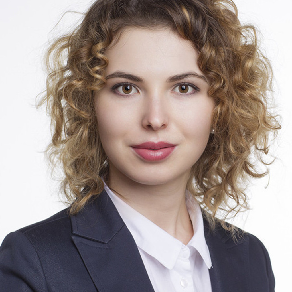 Dr Alexandra Nau - Qualitätsingenieur - Infineon Technologies AG ...