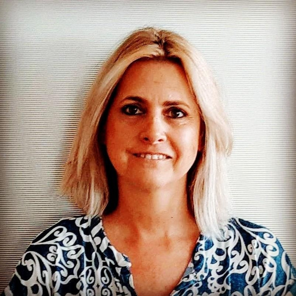 ronit copeland MBA Copeland Hospitality - CEO - me and myself | XING