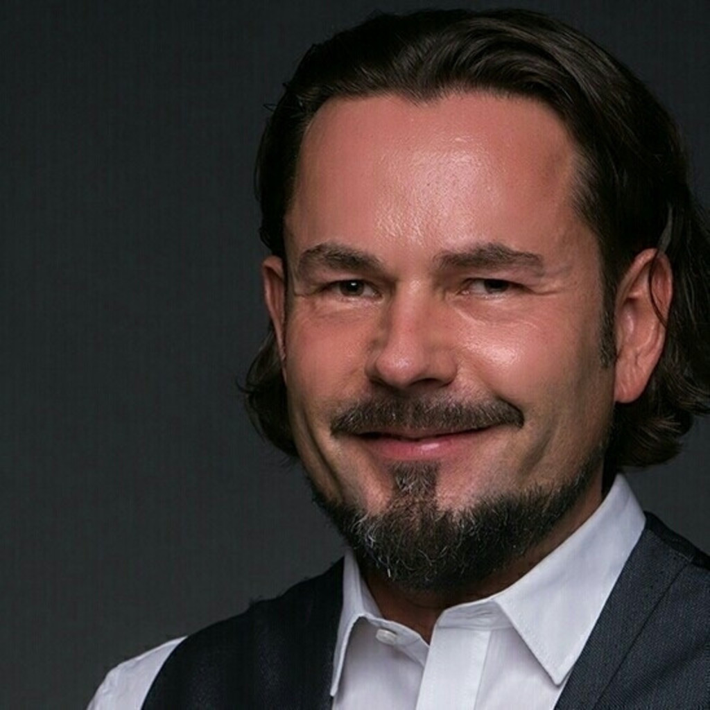 Martin Nanzig - Leiter Partner & Programme - Deutsche Gesellschaft für ...