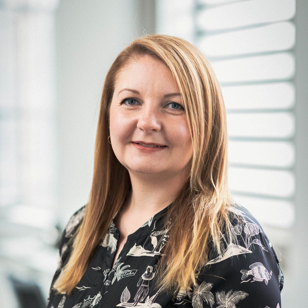 Lisa-Maria Gruß - Corporate Communications Manager, Corporate Branding ...