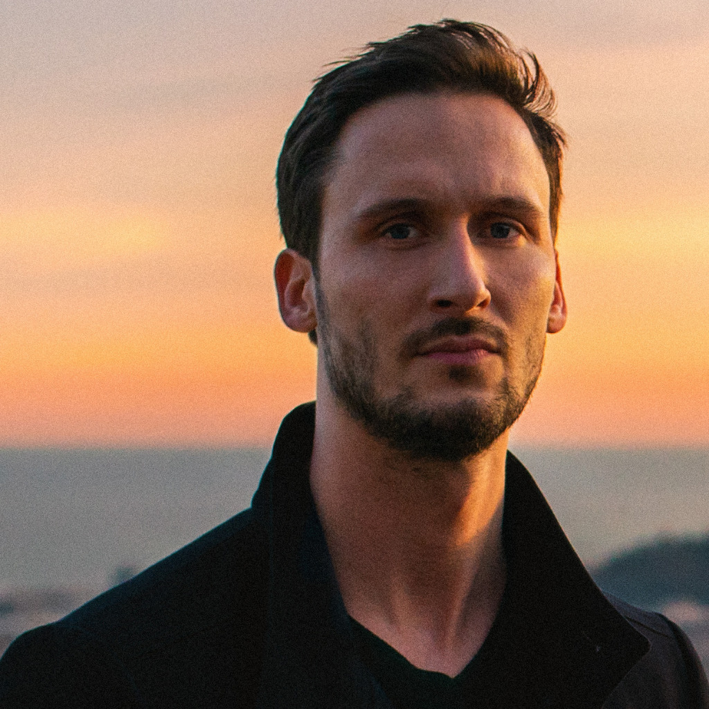 Tim Neiser - Inhaber - Glasvoll Eventlocation Düsseldorf | XING