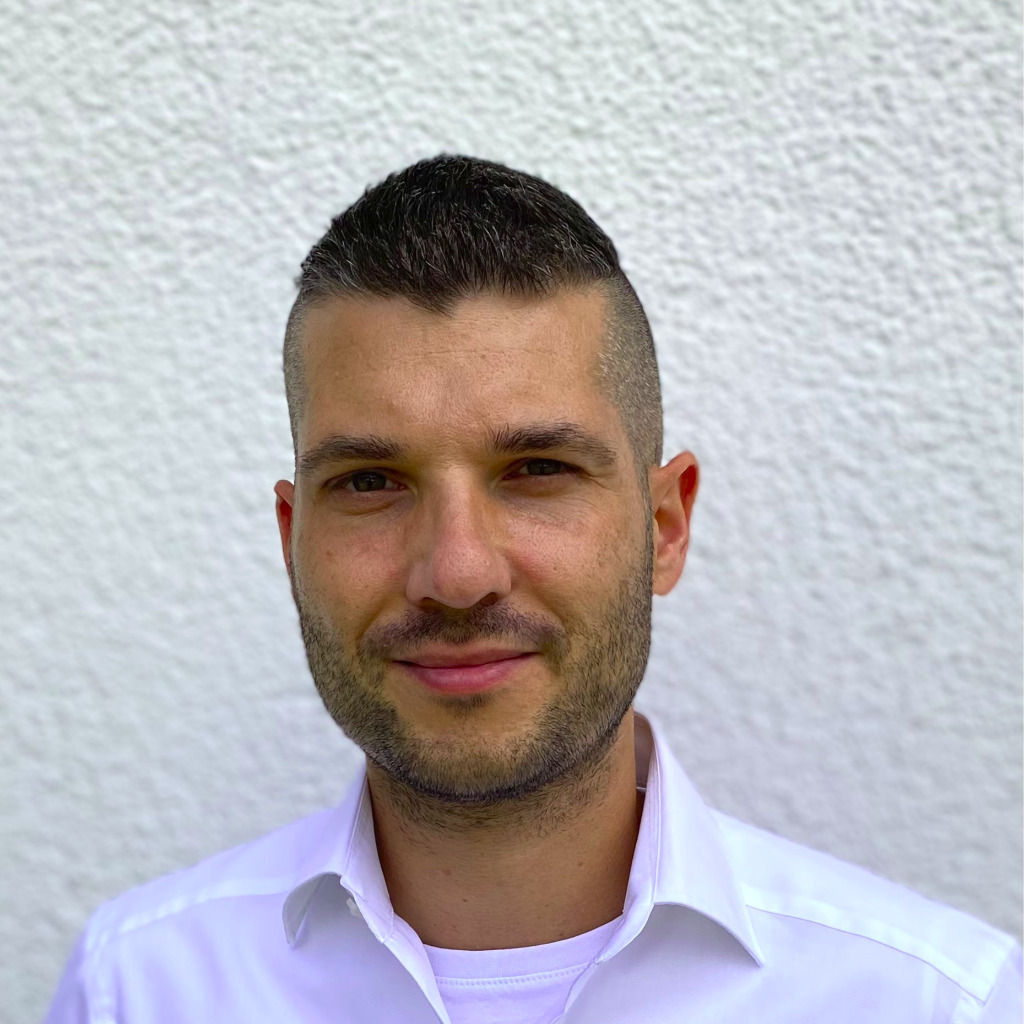 Tobias Trumm - Senior Sales Manager Health Care international - Salt ...