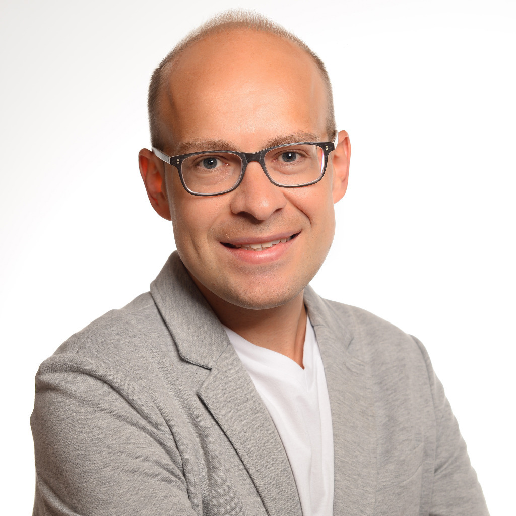 Benjamin Metzger - Produktmanager Wohn-Kastenmöbel/Baby/Jugendzimmer ...