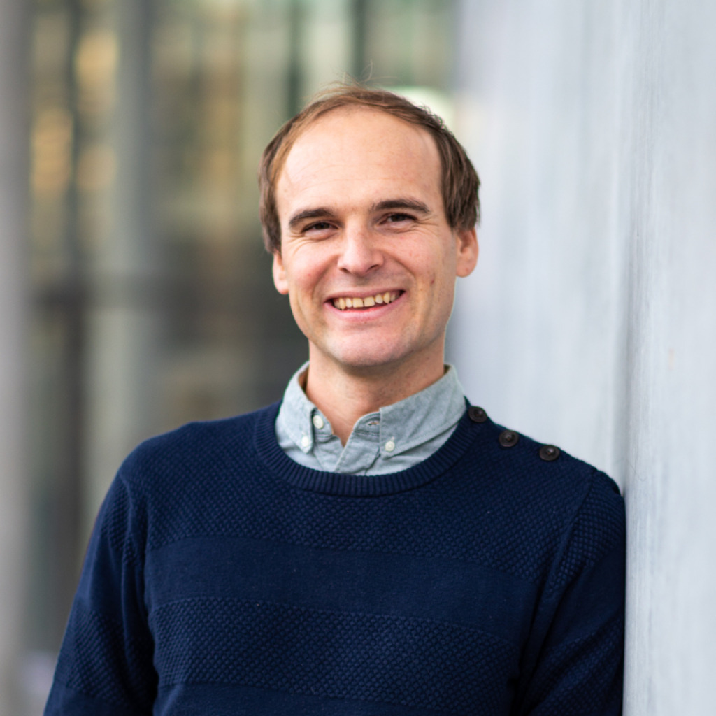 Dr. Markus Stinner - Principal Solution Specialist - Microsoft ...