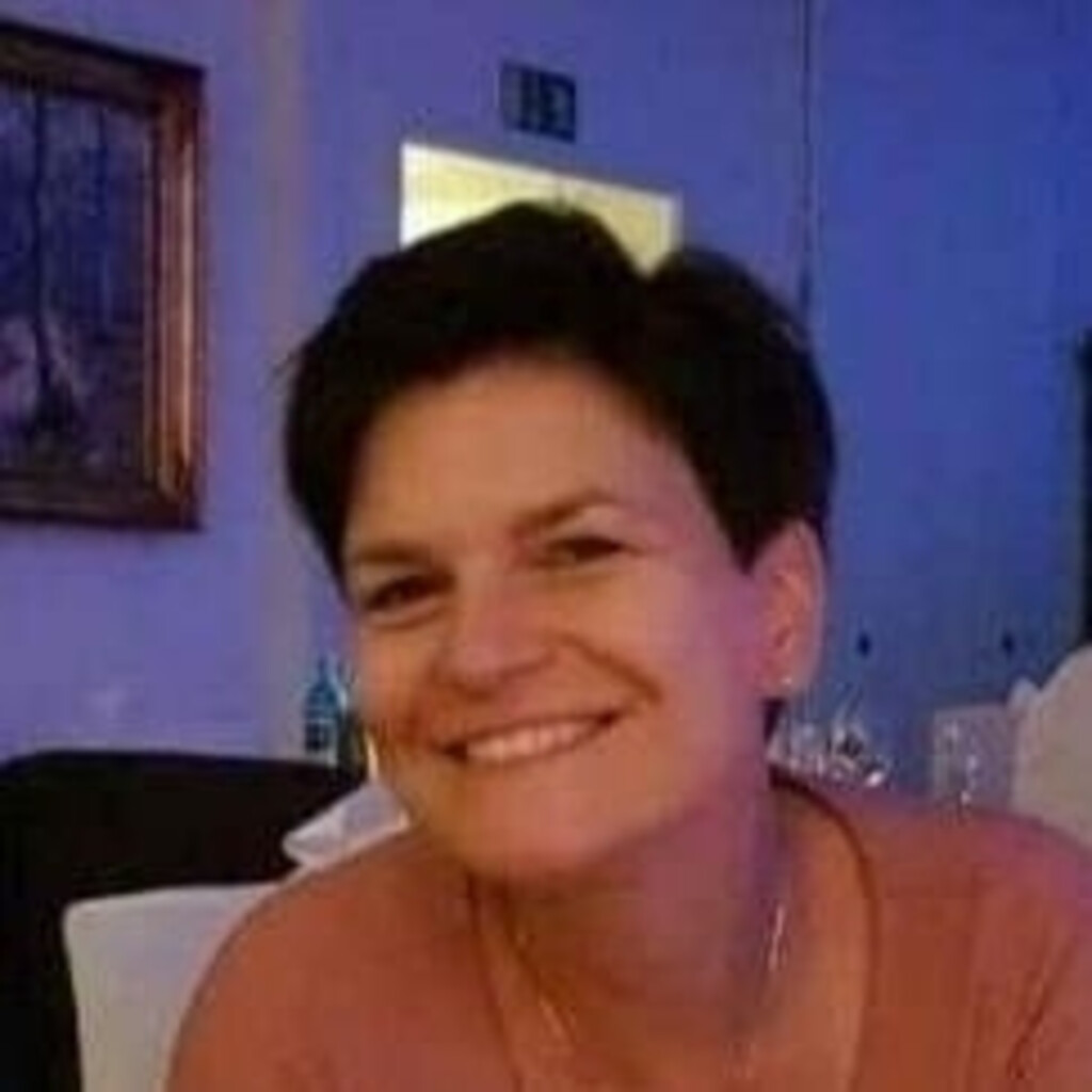 Stephanie Engel-O'Concubhair - Apothekerin - Öffentliche Apotheken | XING