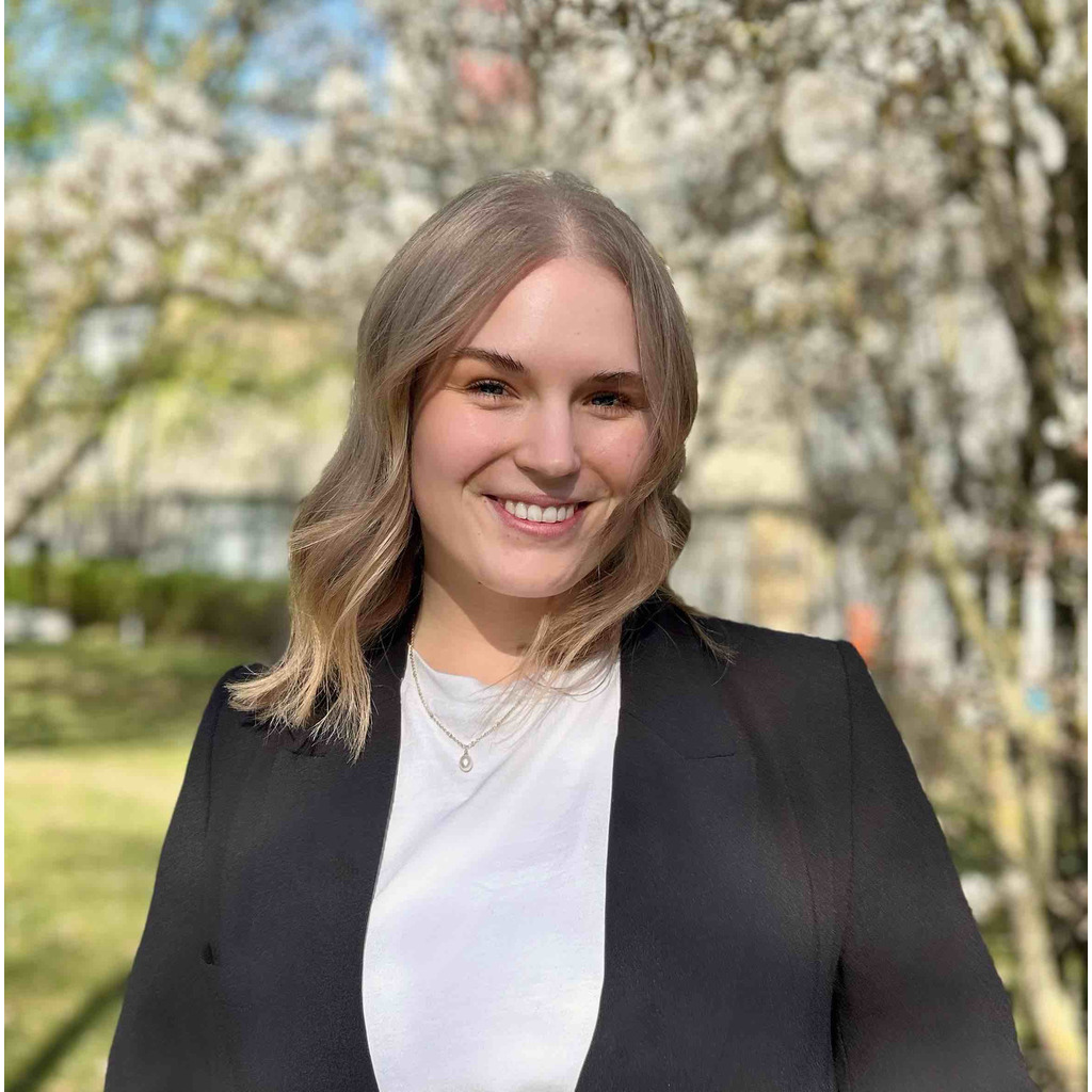 Lisa Howanski - Praktikantin - Storck | XING