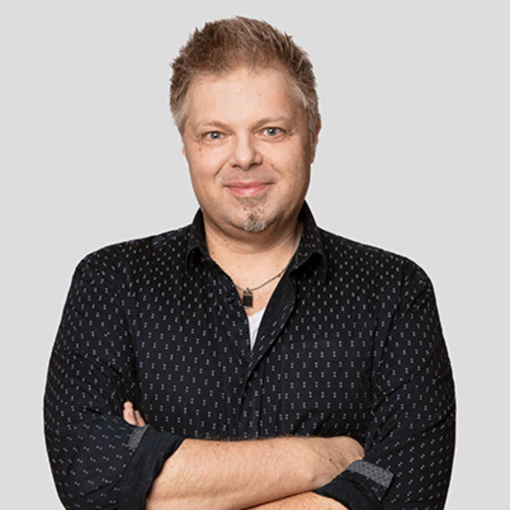 Alexander Widmann in der Personensuche von Das Telefonbuch