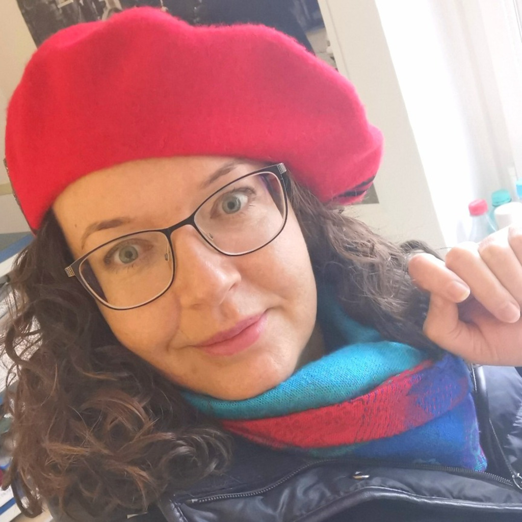 Julia Langer: Ausbildung und Berufserfahrung | XING