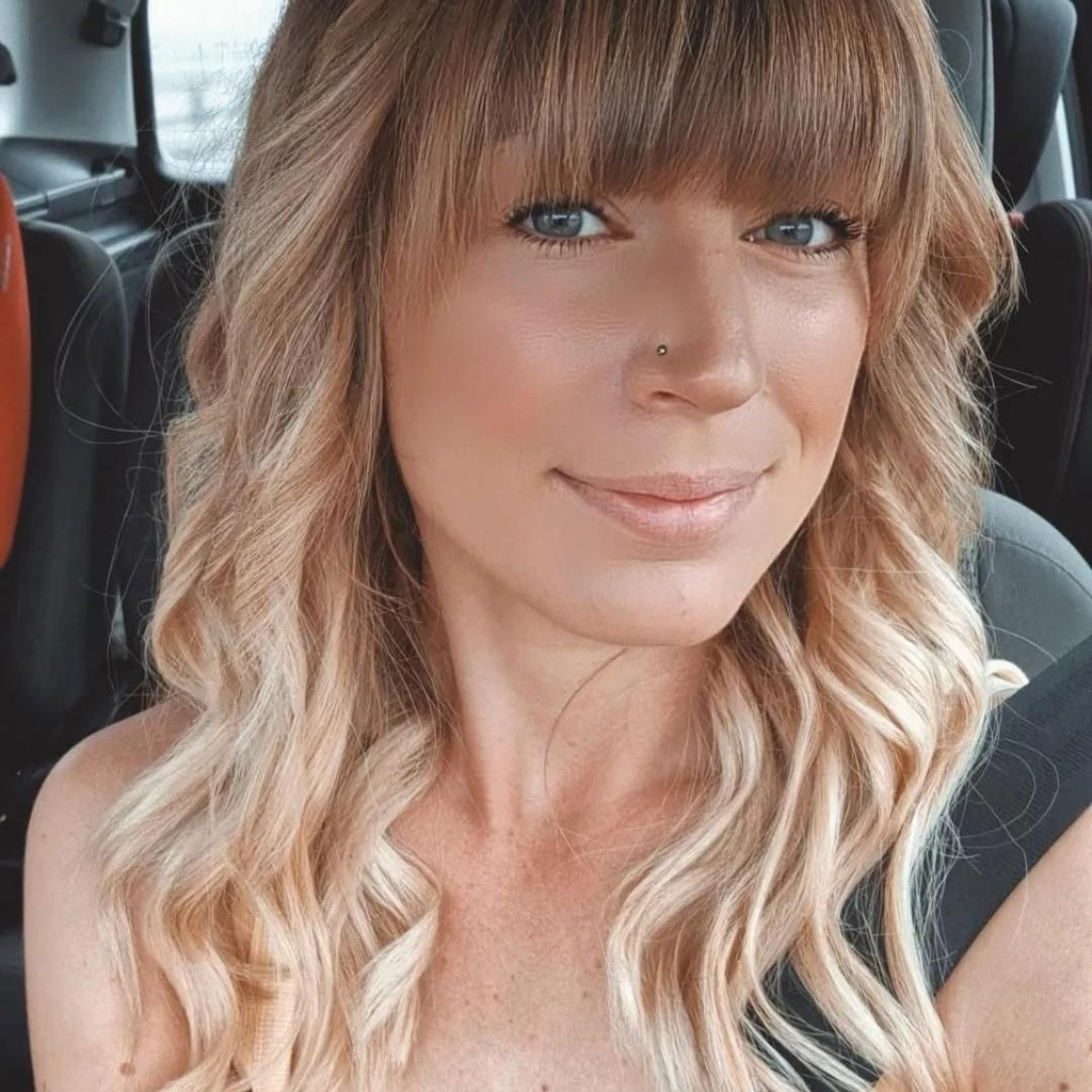 Julia Bartels - Pflegehelfer - Fliedner-Heim | XING