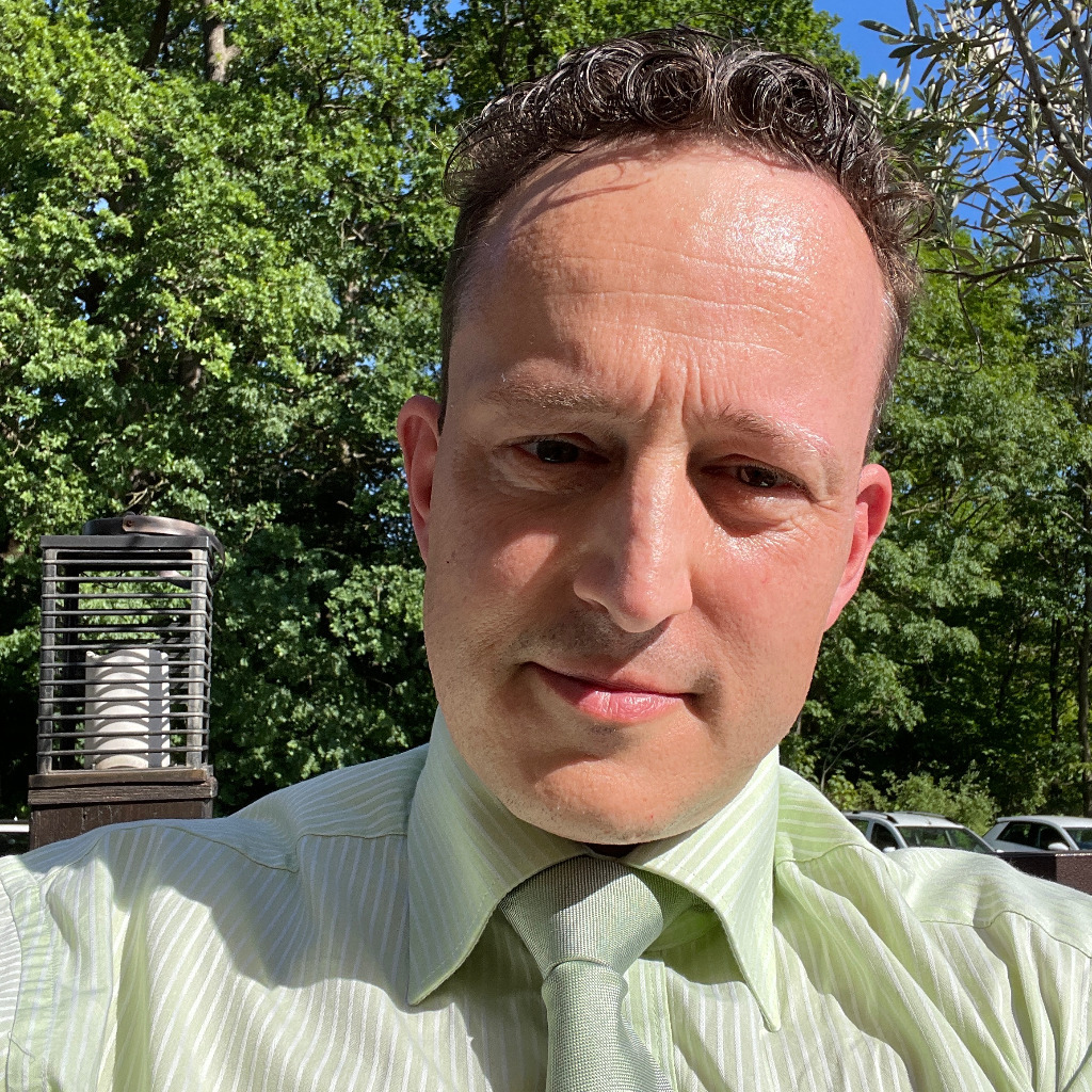 Daniel Riedel: Ausbildung und Berufserfahrung | XING