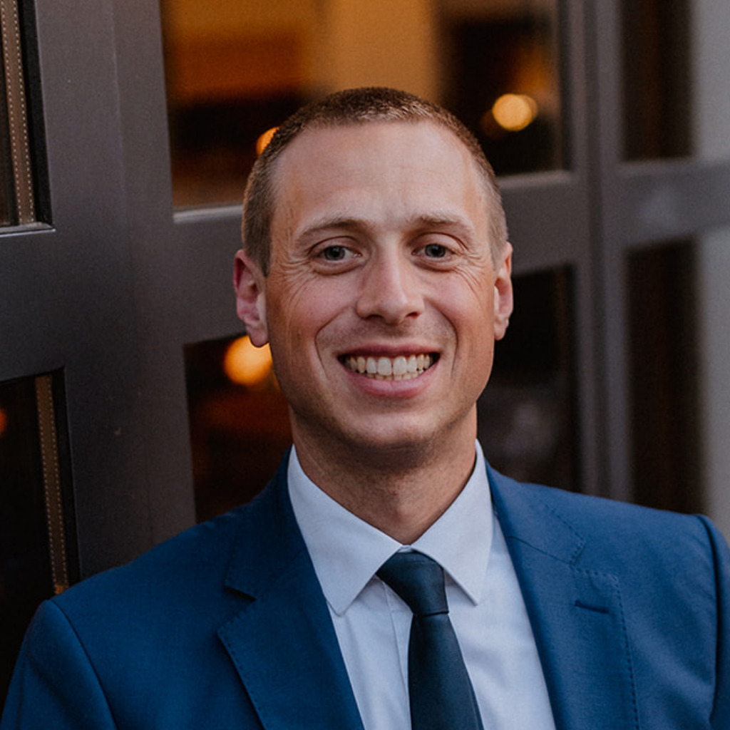 Jan Arne Pfeiffer - Head of Accounting - MED:ON MVZ | XING